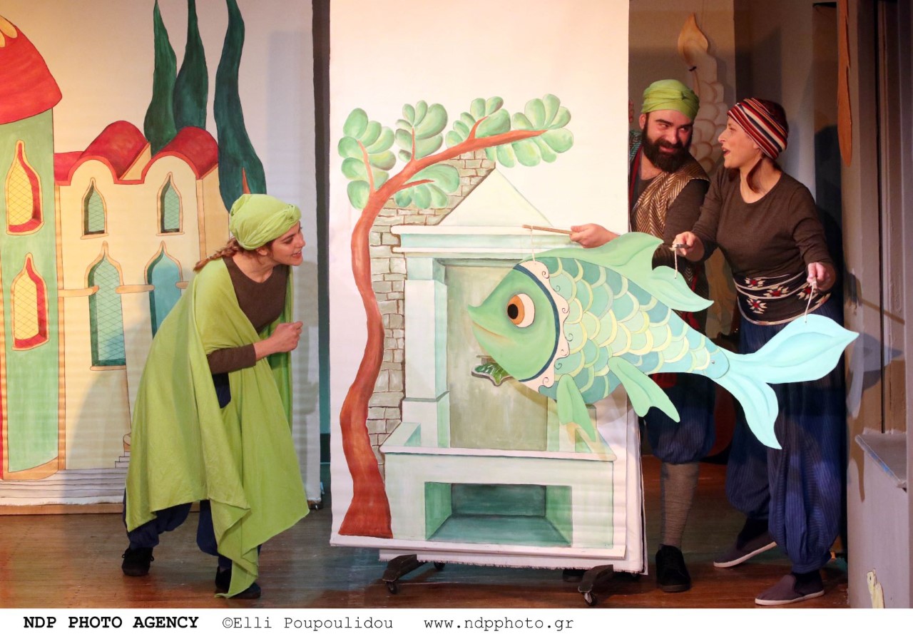 ΓΙΑΓΙΑ ΣΜΥΡΝΗ ΣΤΟ ΘΕΑΤΡΟ ΠΡΟΒΑ - ΦΩΤΟΓΡΑΦΙΕΣ ΑΠΟ ΤΗΝ ΒΡΑΔΙΑ ΓΙΑ ΦΙΛΟΥΣ ...